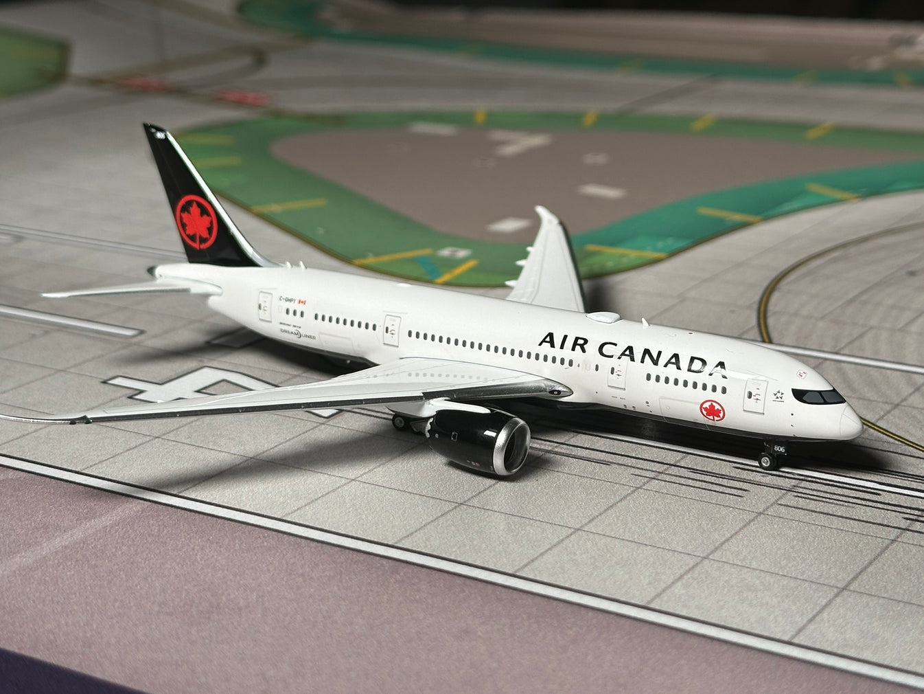 Air Canada 787-8 Dreamliner C-GHPY Phoenix Models 1:400 – JH Wings